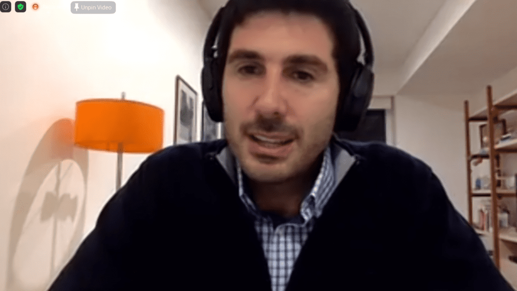 Abelson: "Este no es un momento para que la oposición sea protagonista"